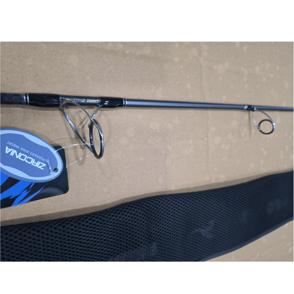 Okuma Komodo 7.6ft Butt Joint Heavy Spinning Rod - hills2oceans